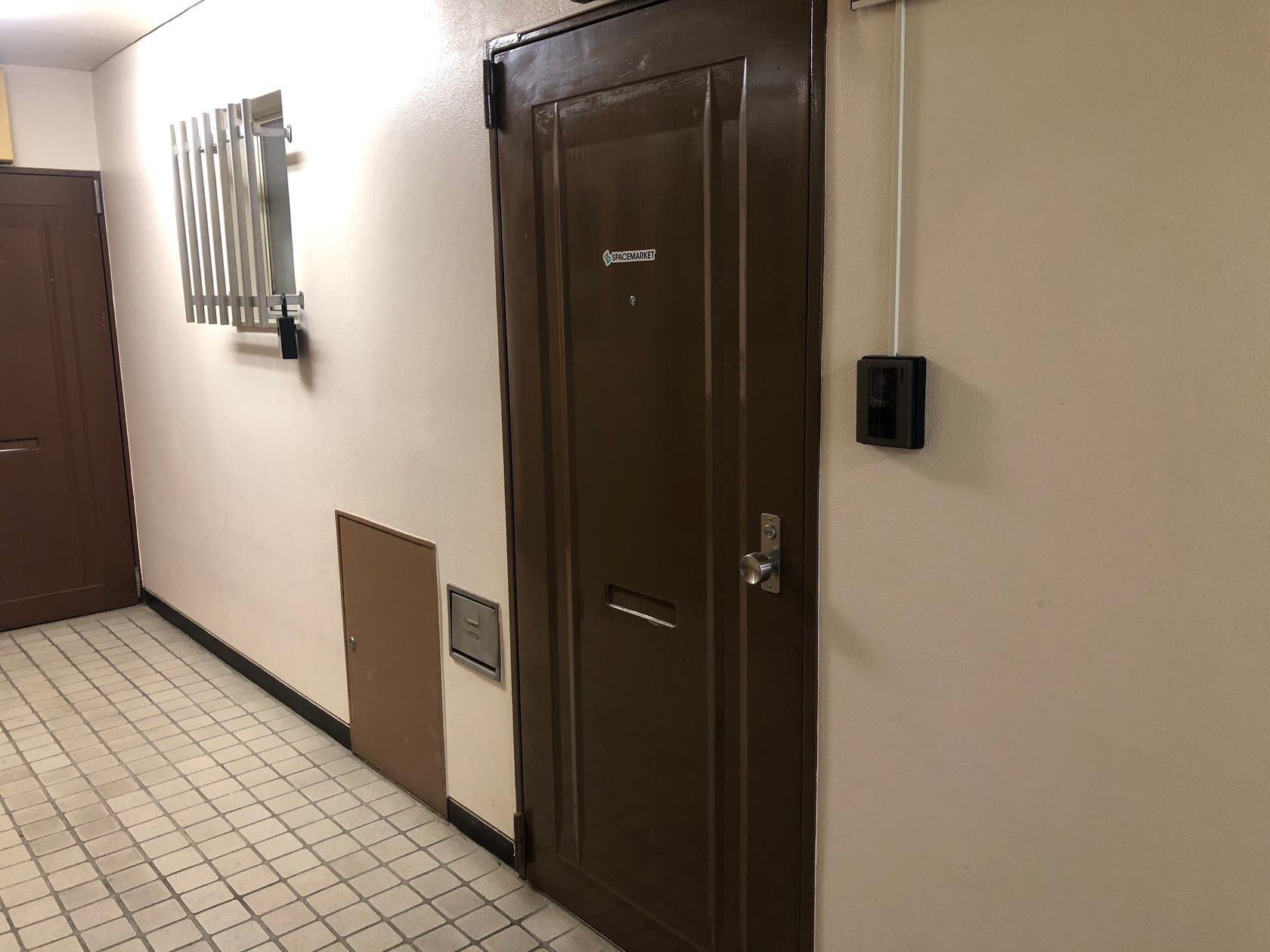 新宿/大久保🌸55インチ大型テレビ/忘年会/配信/作業/カードゲーム/ミシン　ゴミ回収可【プラスペ 東新宿】の写真26