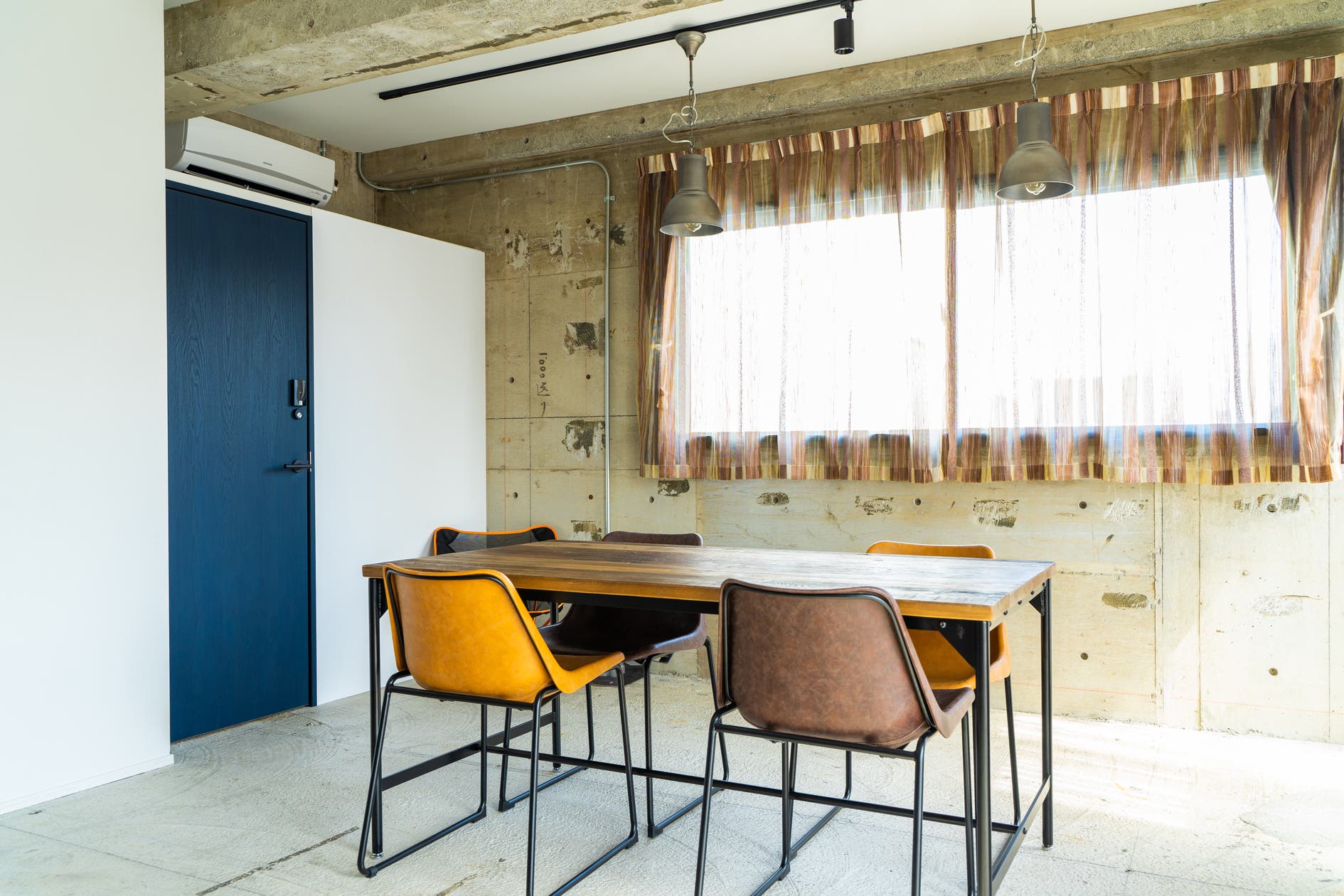 マルチメディアスペース！写真撮影・YouTubeスタジオ・動画鑑賞・オフ会・会議などに！（Cスタジオ）の写真12