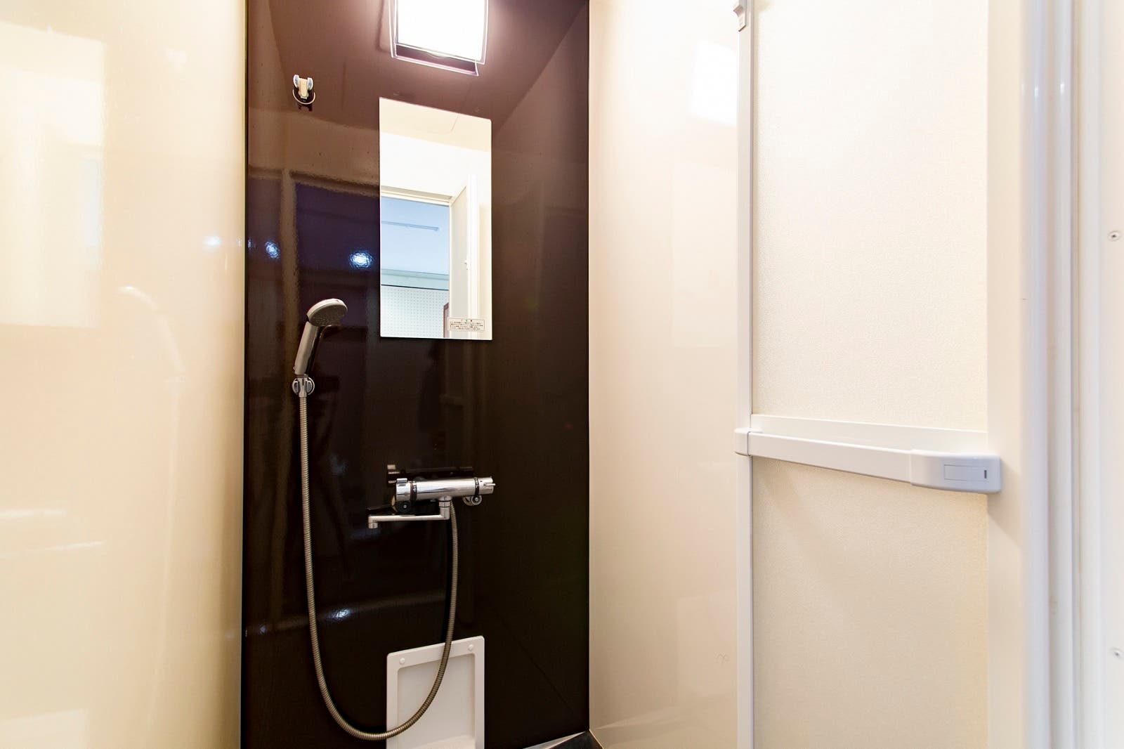 新宿/大久保🌸55インチ大型テレビ/忘年会/配信/作業/カードゲーム/ミシン　ゴミ回収可【プラスペ 東新宿】の写真25