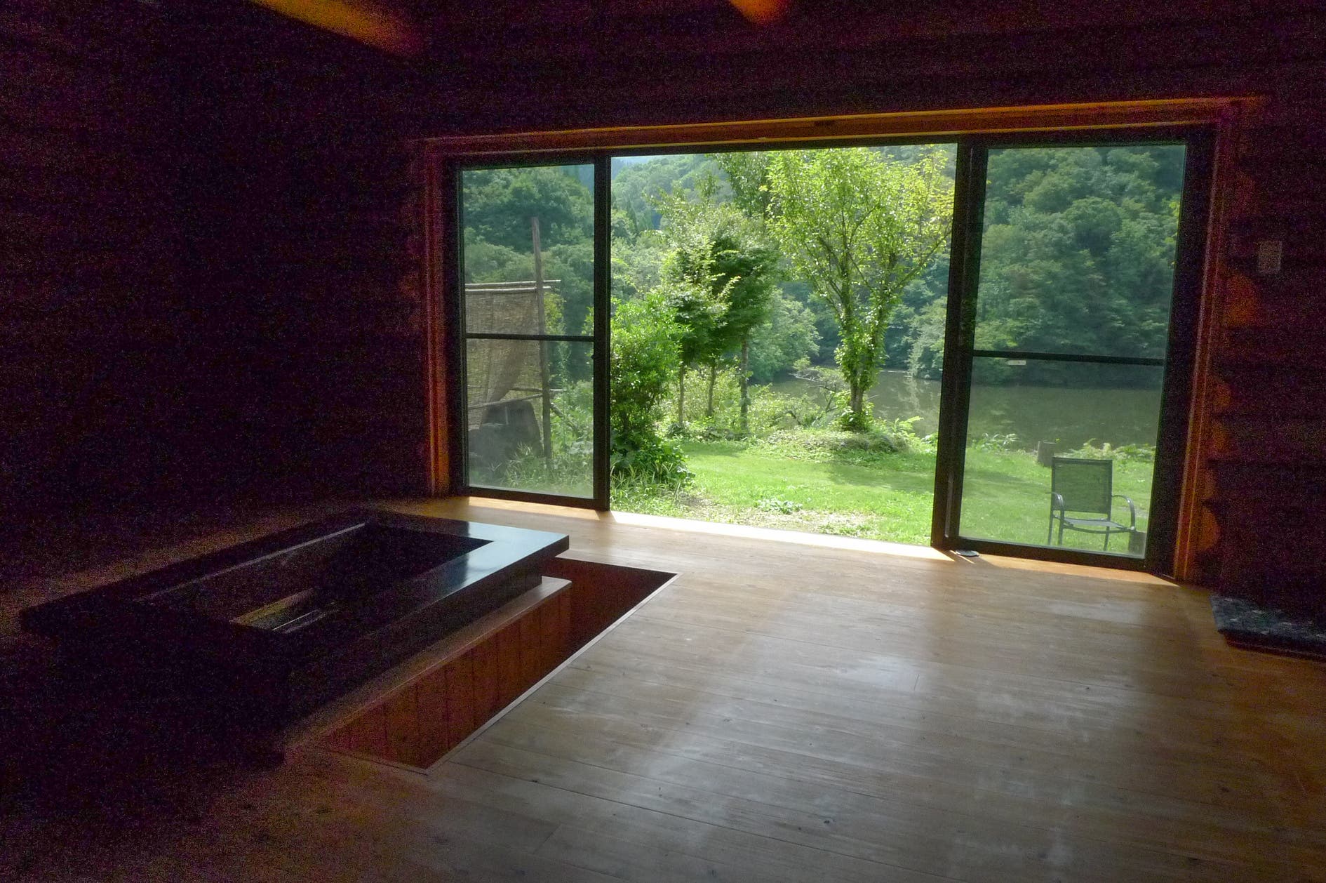 kaso空間　上山ログハウス　神秘的なダム湖を望む、プライベートスペース！イベントやCM・映画等の撮影にピッタリ！！の写真11