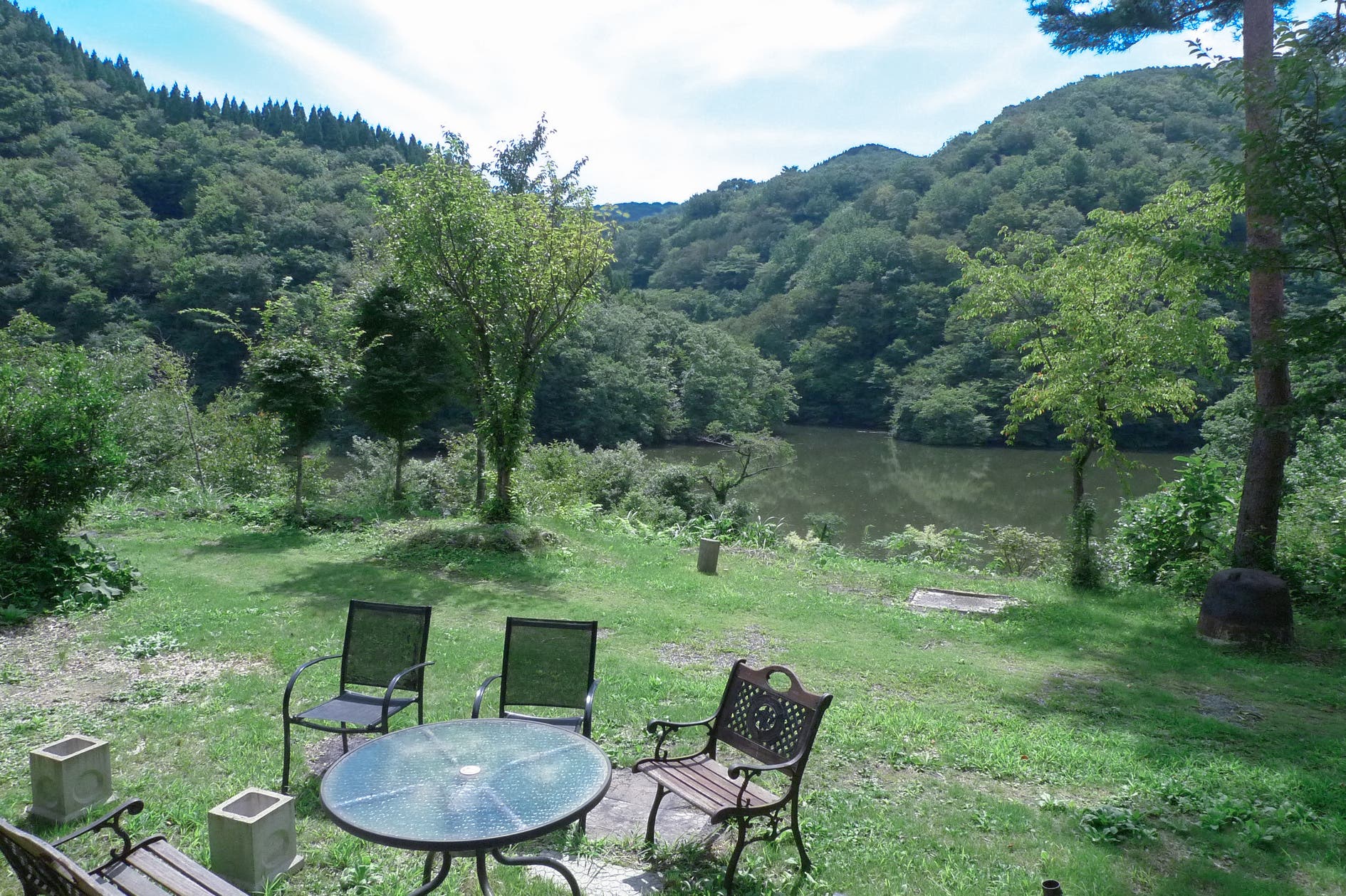 kaso空間　上山ログハウス　神秘的なダム湖を望む、プライベートスペース！イベントやCM・映画等の撮影にピッタリ！！の写真23