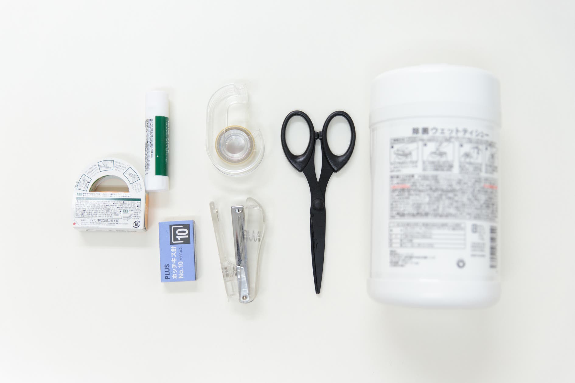 【平日AM 1H500円】少人数の会議や面談、商談に！本町駅4分「みーてぃんぐすぺーす本町」の写真11