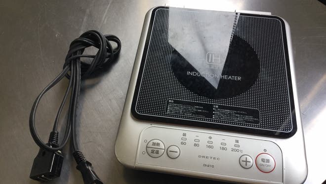 キッズルーム・キッチン付きカフェスペース。駐車場たっぷり完備。タバコルーム完備。お皿も無料でご用意しております。の写真10