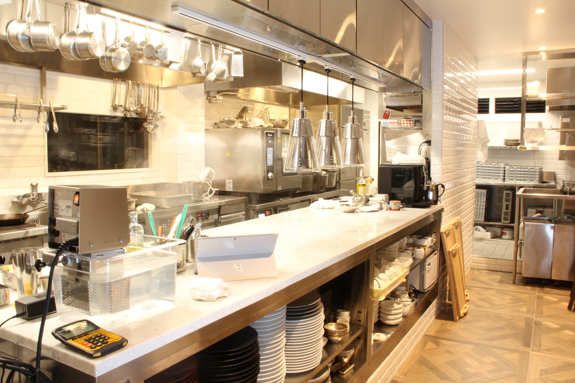 北鎌倉駅徒歩1分！フレンチレストランの設備をご自由にお使いください！の写真8