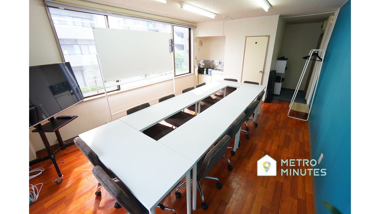 ＜トルマリン会議室＞✨SALE中✨光回線Wi-Fi📶大型モニター🖥️会議/セミナー/テレワーク/ワークショップの写真12