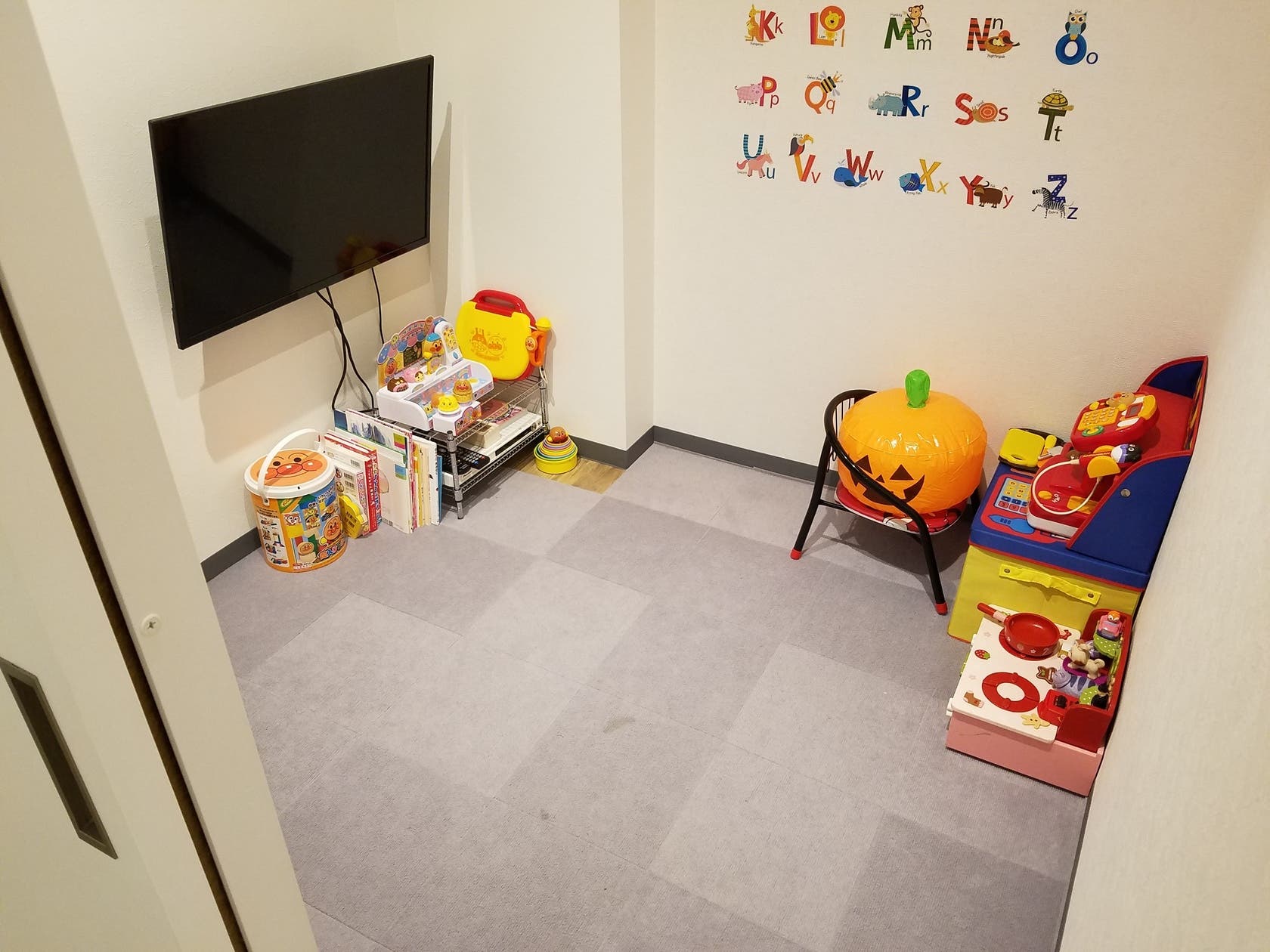 【千里山駅徒歩10分】理容美容室の併設スペース。フリーランスの方への面貸し・撮影・講習会などにおすすめの写真7