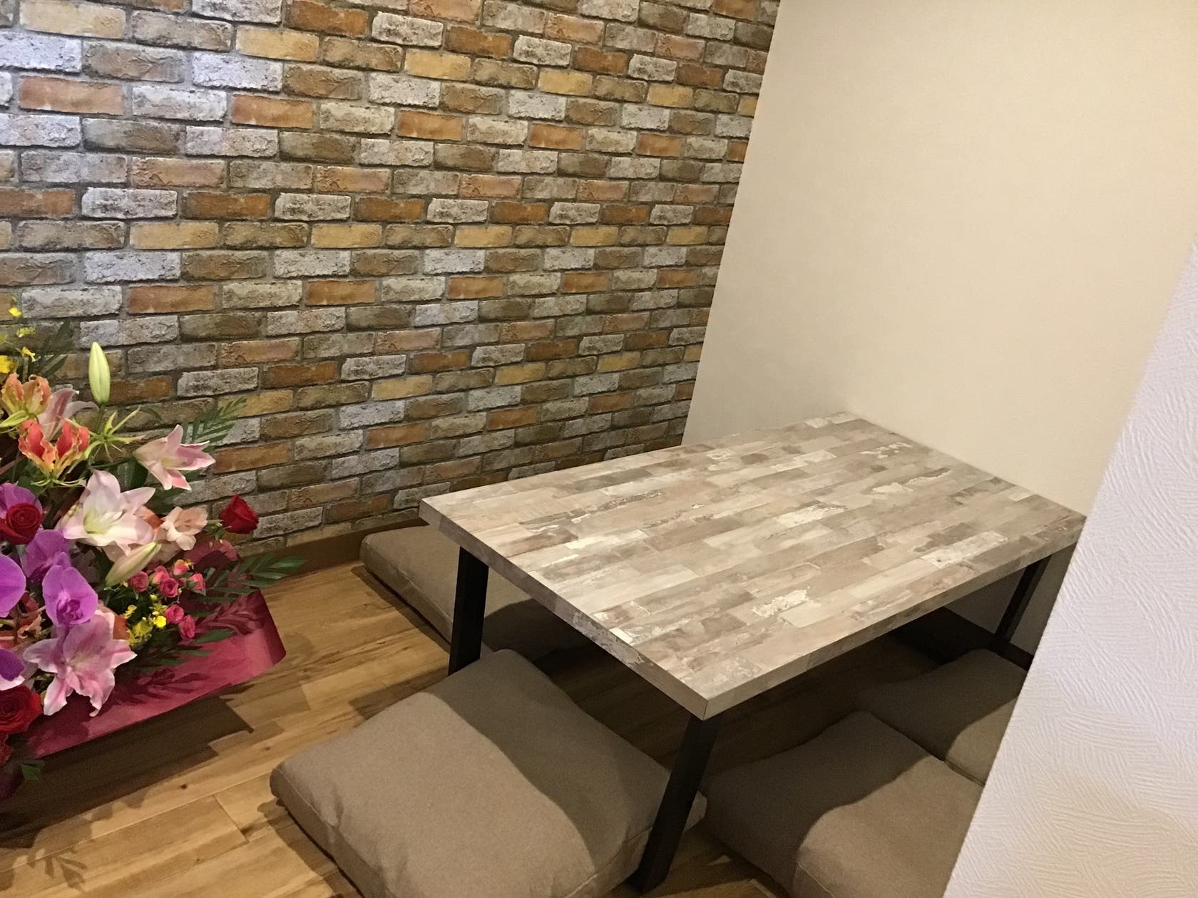 【御着駅徒歩1分】最大30人収容可能の木のぬくもり感じるお洒落空間。パーティ・ロケ撮影・会議などに！の写真8