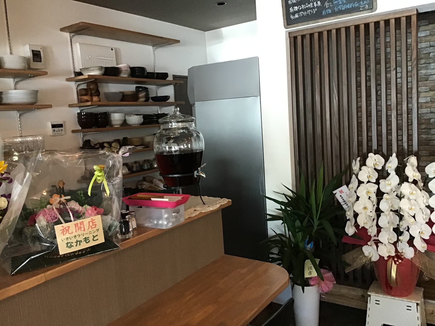 【御着駅徒歩1分】最大30人収容可能の木のぬくもり感じるお洒落空間。パーティ・ロケ撮影・会議などに！の写真9