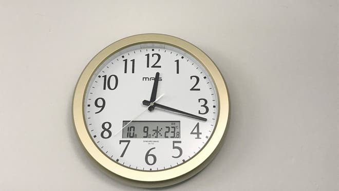 🌟トップホスト🌟12月割🎉神田徒歩1分✨全面ミラー/ダンス可・会議・配信・セミナー・研修・撮影16名着席🎐エアコン🎐の写真23