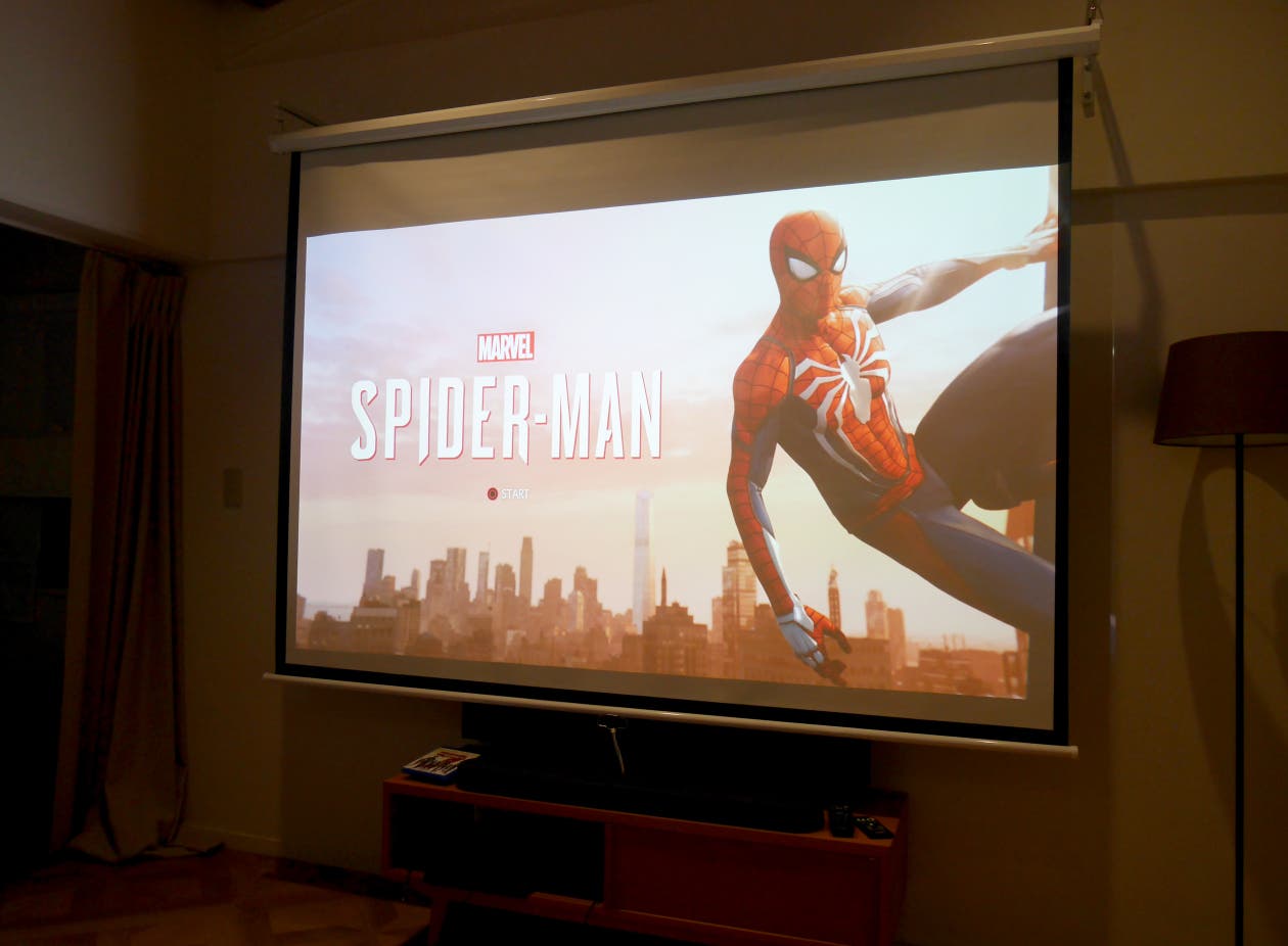 ★100インチ巨大スクリーン！【新高円寺駅徒歩3分】フロア丸々70㎡の写真4