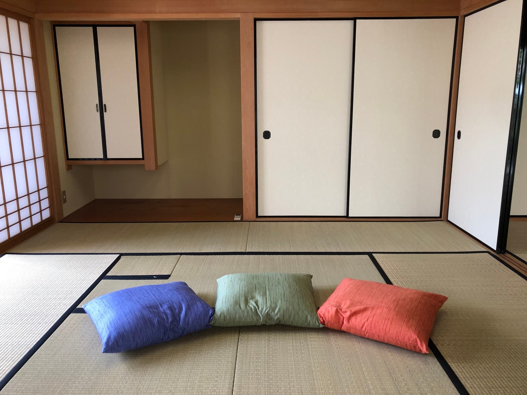 大阪の広々和個室でパーティ・家族会・宴会しませんか？【光風台駅より徒歩4分】の写真9