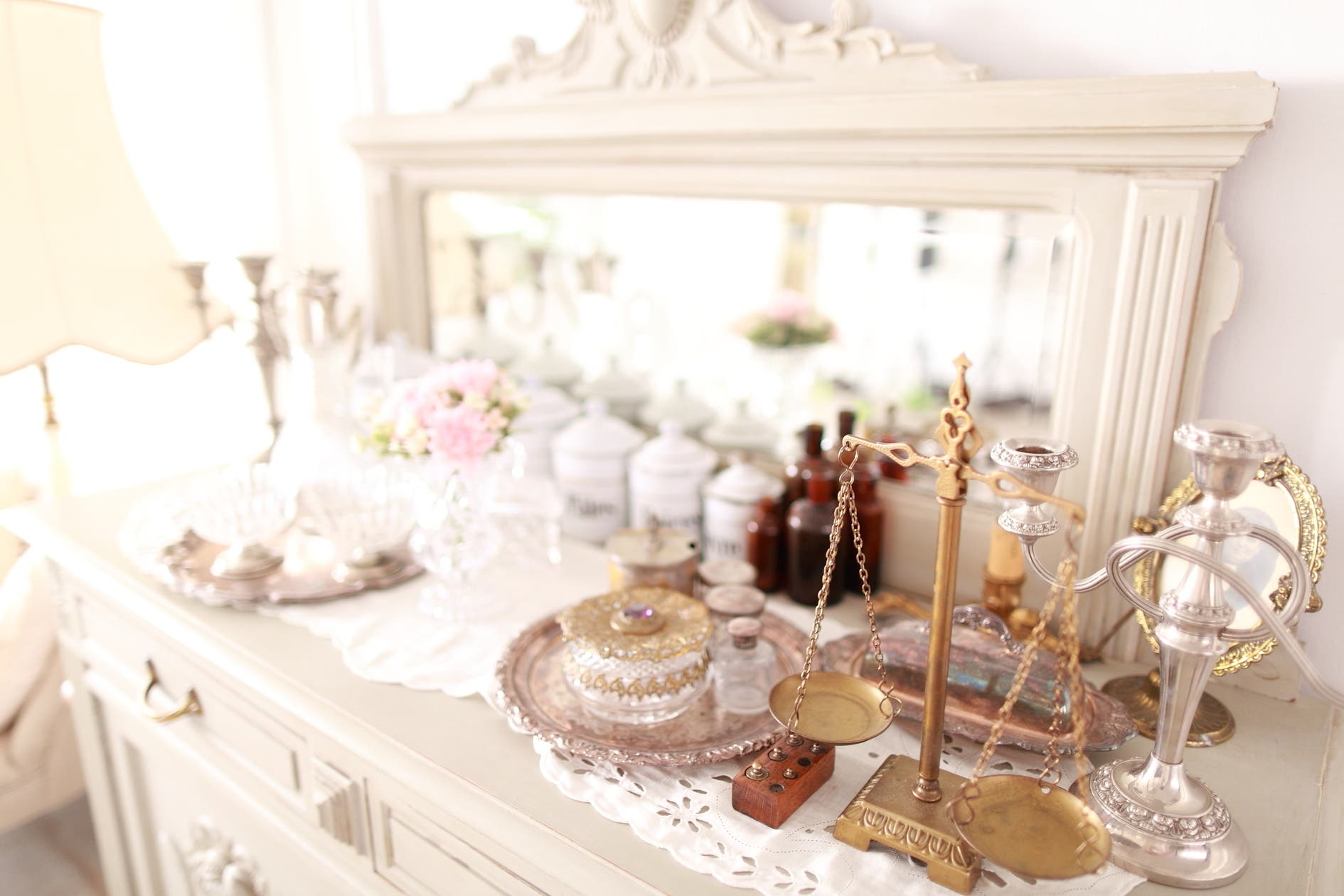 🎊今だけ特割🎁秋葉原4分⭐本格アンティーク家具が彩るシャビーシック撮影スタジオ✨ポートレート、撮影会、作品撮りに特別な一枚を📷の写真11