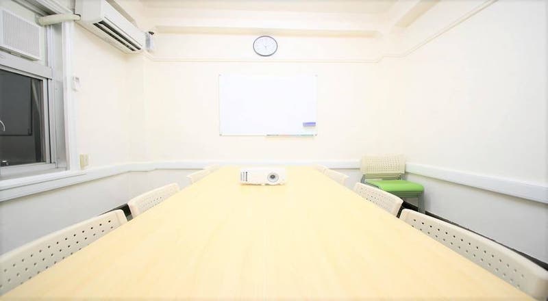 【東京駅1分・最安】会議に！桜並木！プロジェクター・WiFi全て無料！ふれあい貸し会議室 八重洲No15