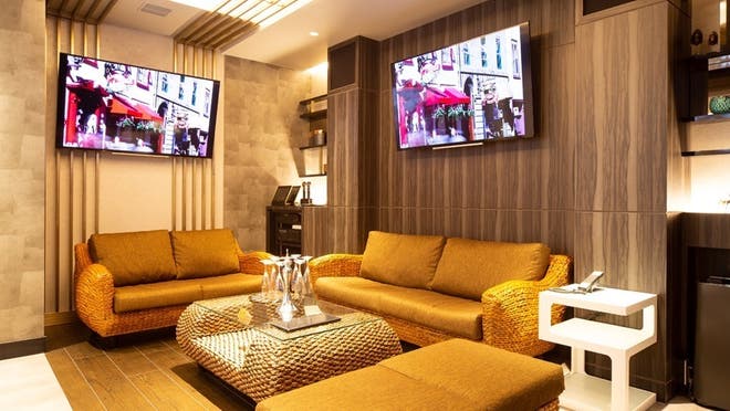 【新宿駅徒歩5分/B1階】VIP気分が堪能できる洗練された大人の空間。パーティ・ロケ撮影・会議。の写真3