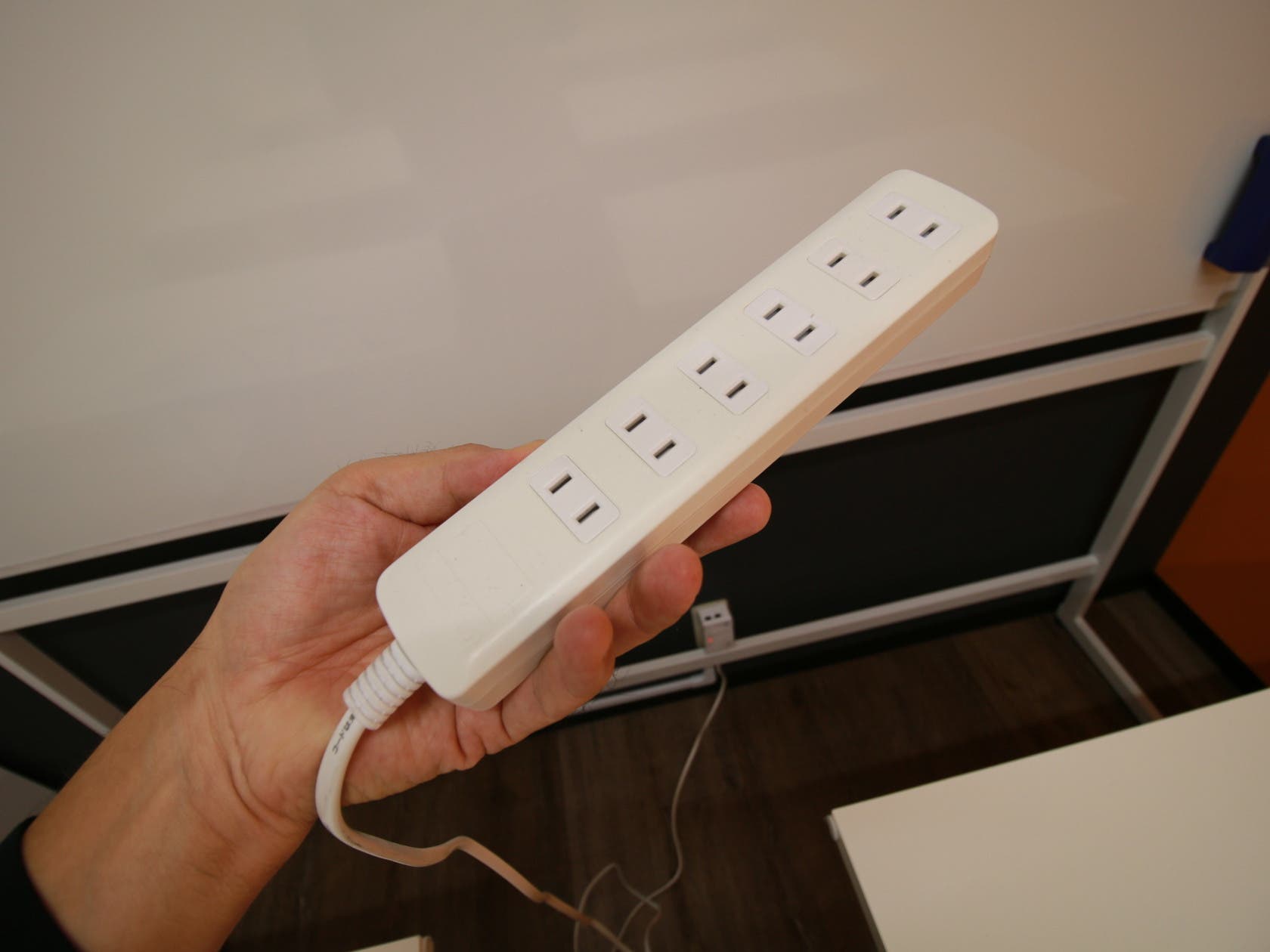 06部屋キャンペーン仙台駅徒歩5分！ セミナー、会議、学習多様な利用可！ホワイトボード有り♪リモートワークの写真5