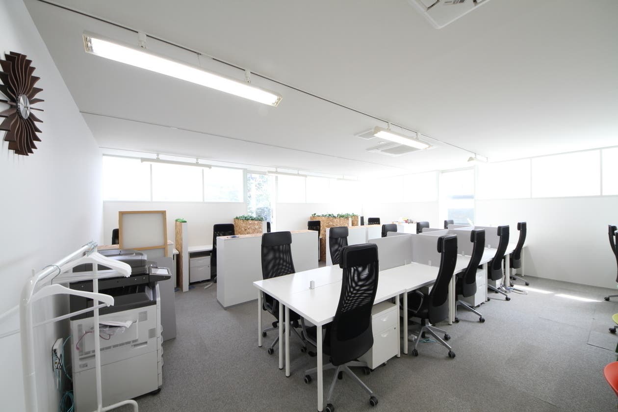 【南新宿駅からすぐ】自然光が心地良いワーキングスペース　y-valleyの写真27