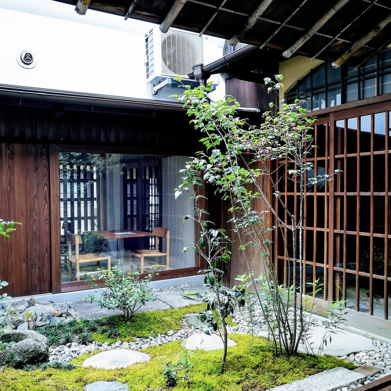 【50％割引中】西村邸 茶室 ~2つの庭園を臨む、ひなびた和室 集会／展示／撮影などに~の写真6