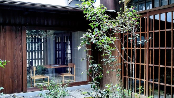 【50%割引中】西村邸 茶室 ~2つの庭園を臨む、ひなびた和室 集会/展示/撮影などに~の写真6