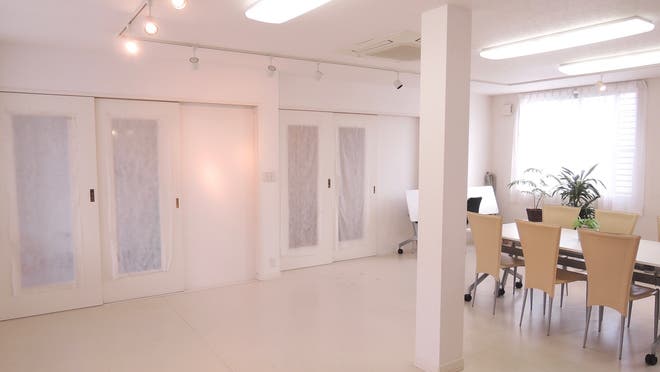 ★ セレッサ1F ★ 撮影、フィットネス、セミナー、女子会などに!駐車場、WiFi完備、自然光あり、藤塚インター5分の写真12