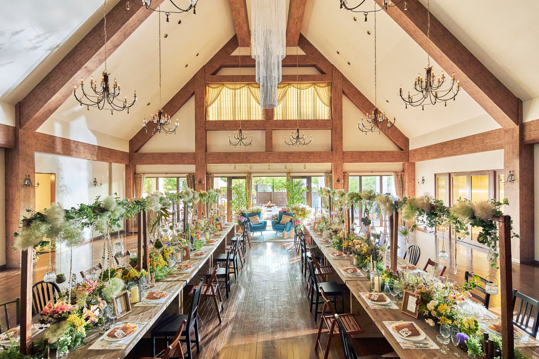 4タイプの披露宴会場をご用意！会議・パーティー利用など！10名～280名可能！の写真2