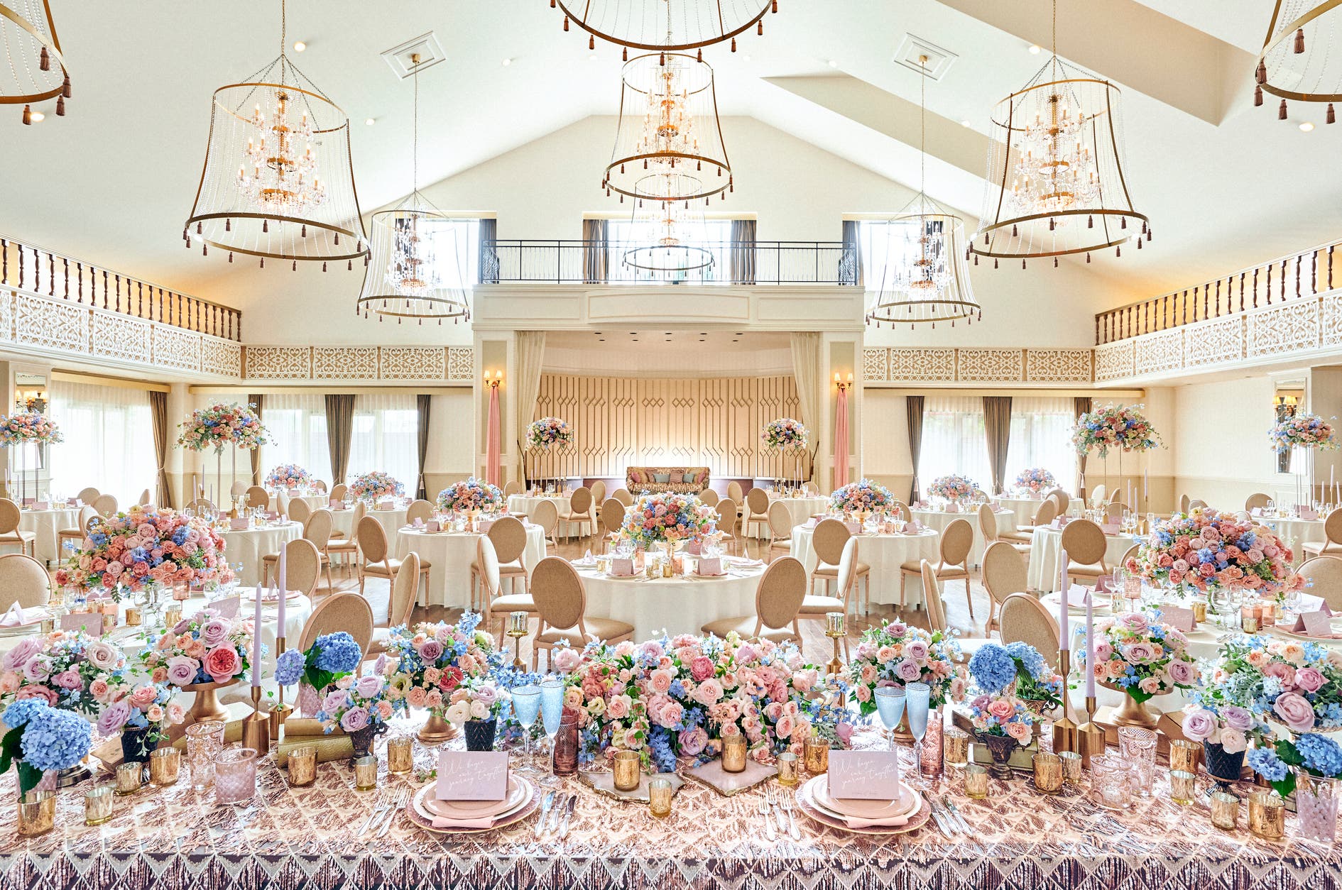 4タイプの披露宴会場をご用意！会議・パーティー利用など！10名～280名可能！の写真4