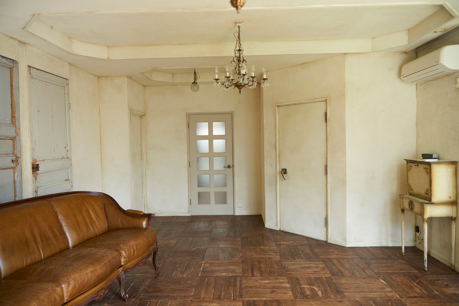 下北沢駅徒歩5分の一軒家スタジオレナード。５つの部屋を各種撮影・控え室・ワークショップ・展示会などに！の写真7