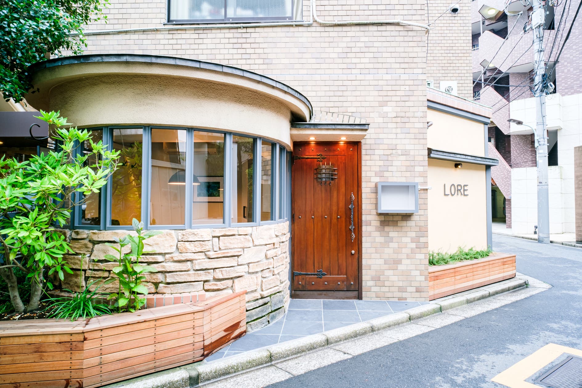 六本木駅から徒歩4分、東京カレンダーの撮影場所としても使用された隠れ家レストランの写真5