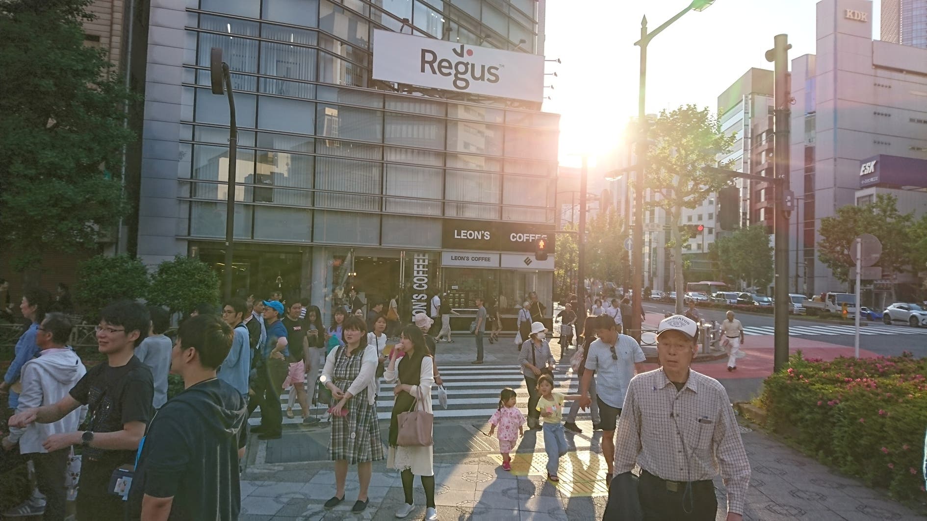 【超人気スペースが特別掲載】LEONを貸し切るという贅沢。 都内お洒落カフェ。イベント・結婚式二次会・会議・懇親会・TV撮影などの写真13