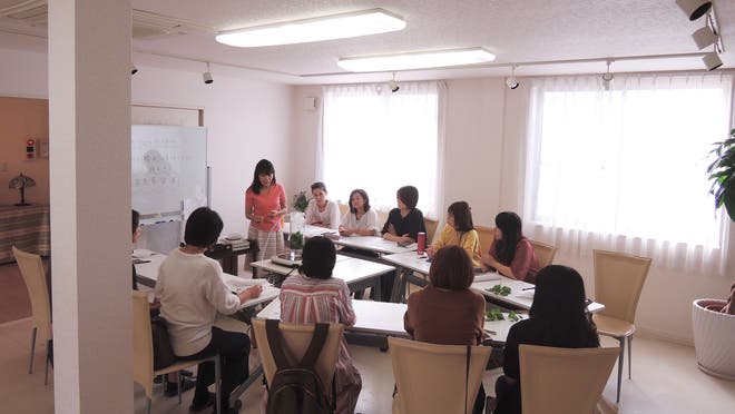 ★ セレッサ1F ★ 撮影、フィットネス、セミナー、女子会などに!駐車場、WiFi完備、自然光あり、藤塚インター5分の写真9