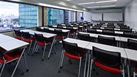 青山roomF【セミナー・講演会などに最適な大規模会議室】の写真2