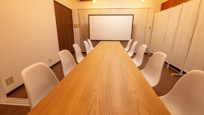 有線LANあり おもろまち駅徒歩5分 ZOOM会議、研修、撮影にも最適な個室 便利なコンビニもの写真11