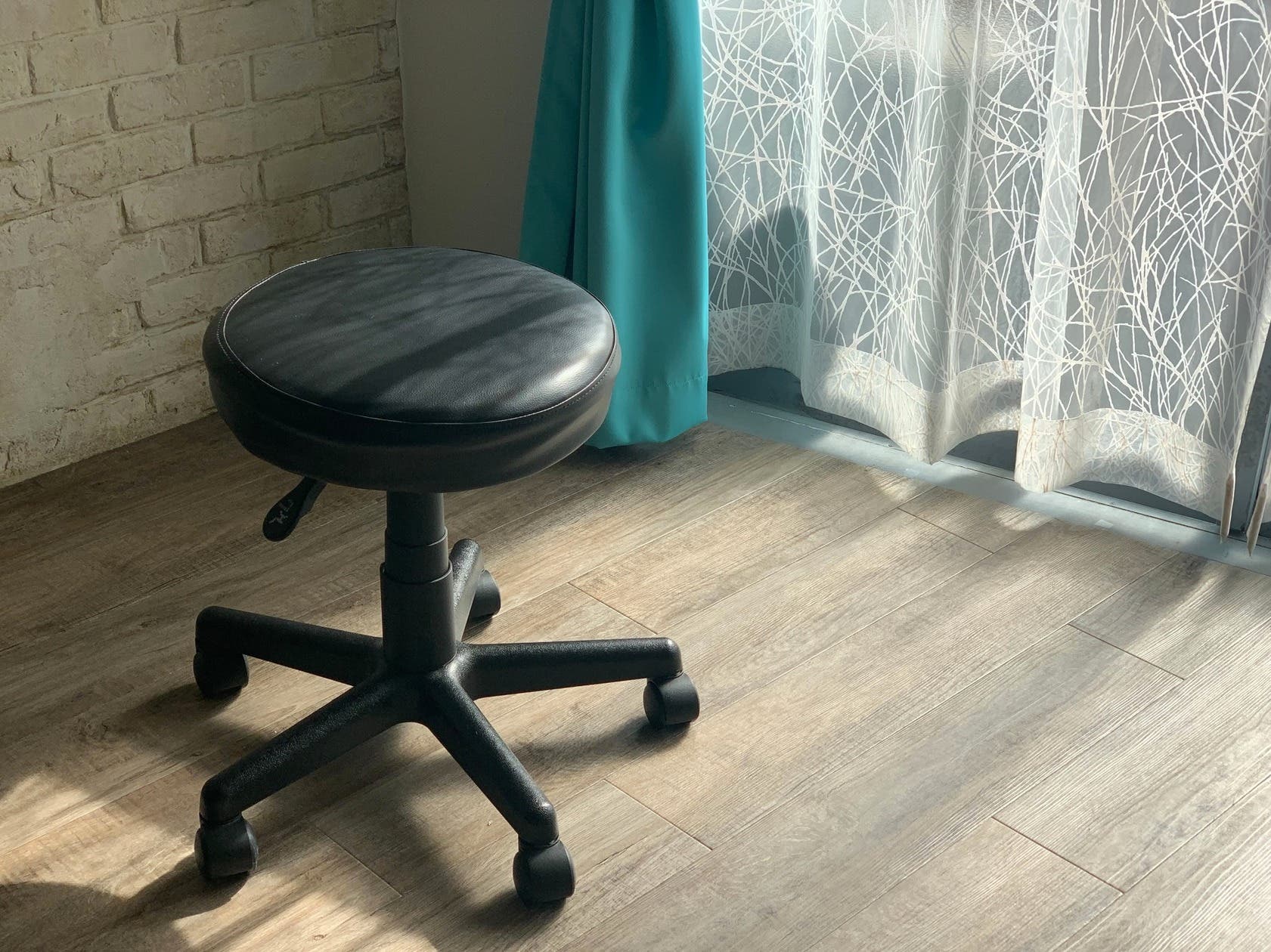 🚃新宿駅と新大久保駅の間🌿ヨガマット/エステベッド/施術マット/リクライニングチェア完備🌿＜レンタルサロンTEAL新宿＞の写真10