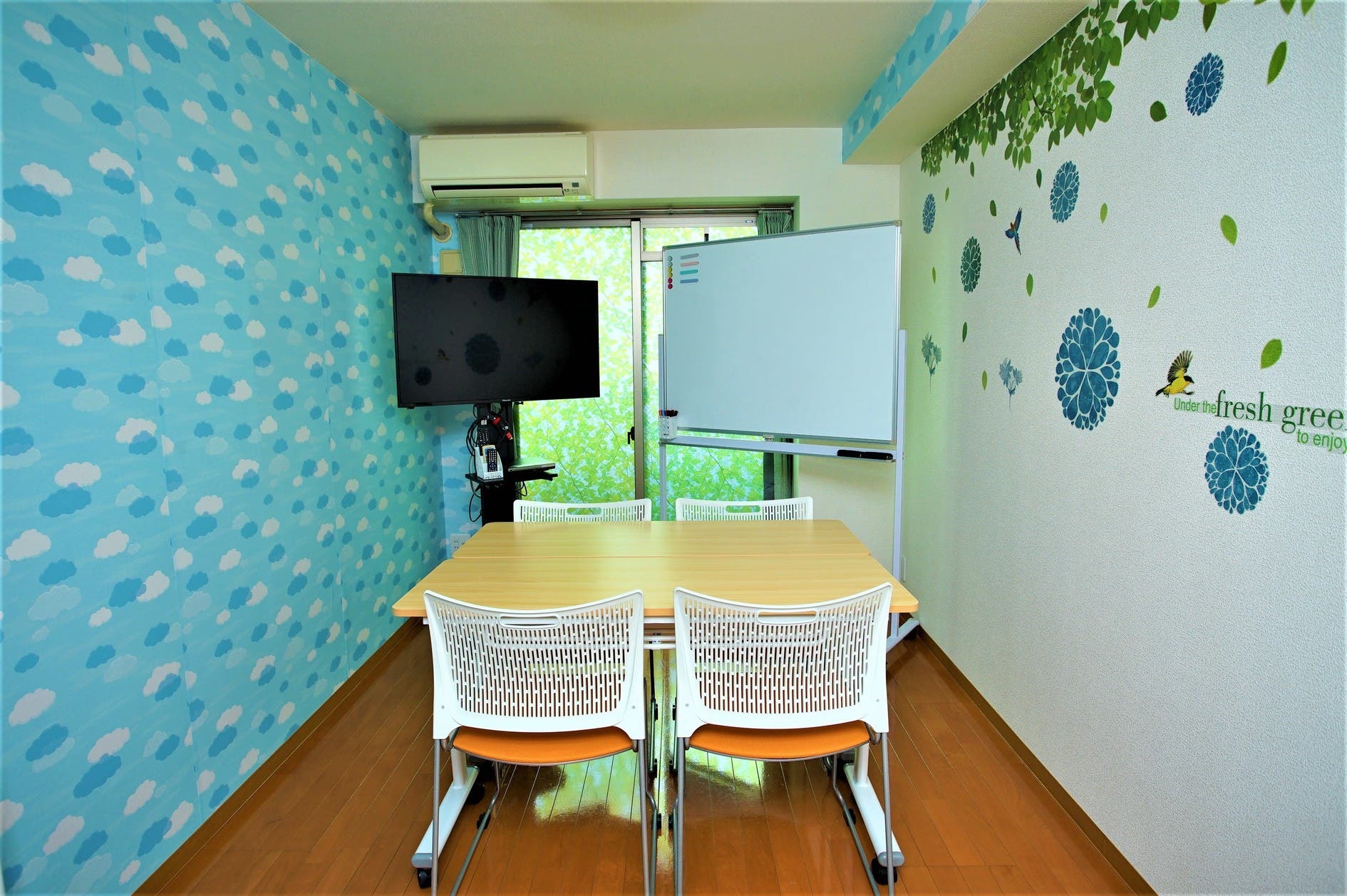 【京都駅前スターウィン】駅から最！最寄り！の貸し会議室・レンタルスペース　京都駅地下出口から徒歩３８秒！５３歩！！の会議室☆彡の写真3