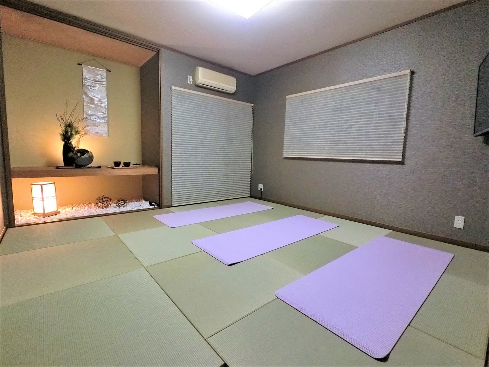 【清掃時除菌実施】四条駅/烏丸駅徒歩2分・光Wi-Fi・49インチモニタ・緑茶サービス！おしゃれな京風スペース！の写真9