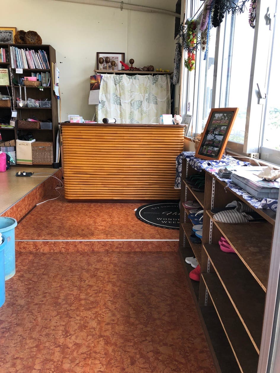 【スタジオ】沖縄/豊見城　鏡張りの広々スペースでダンスレッスンやヨガ、余興の練習などに最適！の写真7