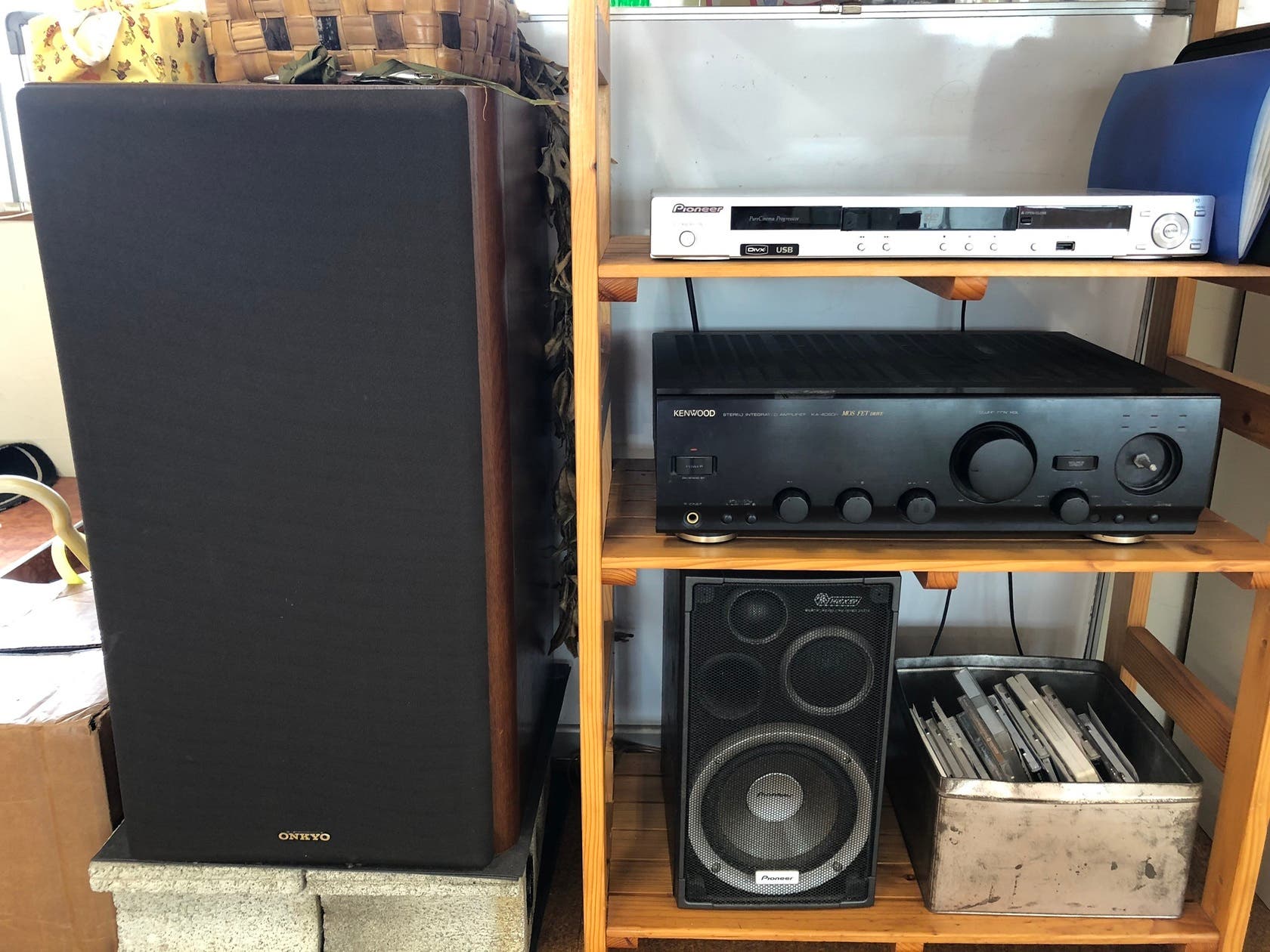 【スタジオ】沖縄/豊見城　鏡張りの広々スペースでダンスレッスンやヨガ、余興の練習などに最適！の写真8