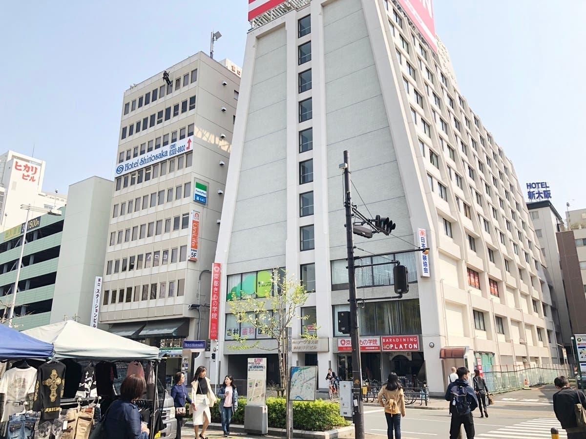 ⭐️新大阪駅徒歩０分！⭐️最大2Gbps超高速光回線【全て無料】WiFi＆大画面モニター●１３名●　会議室エトワール新大阪の写真21