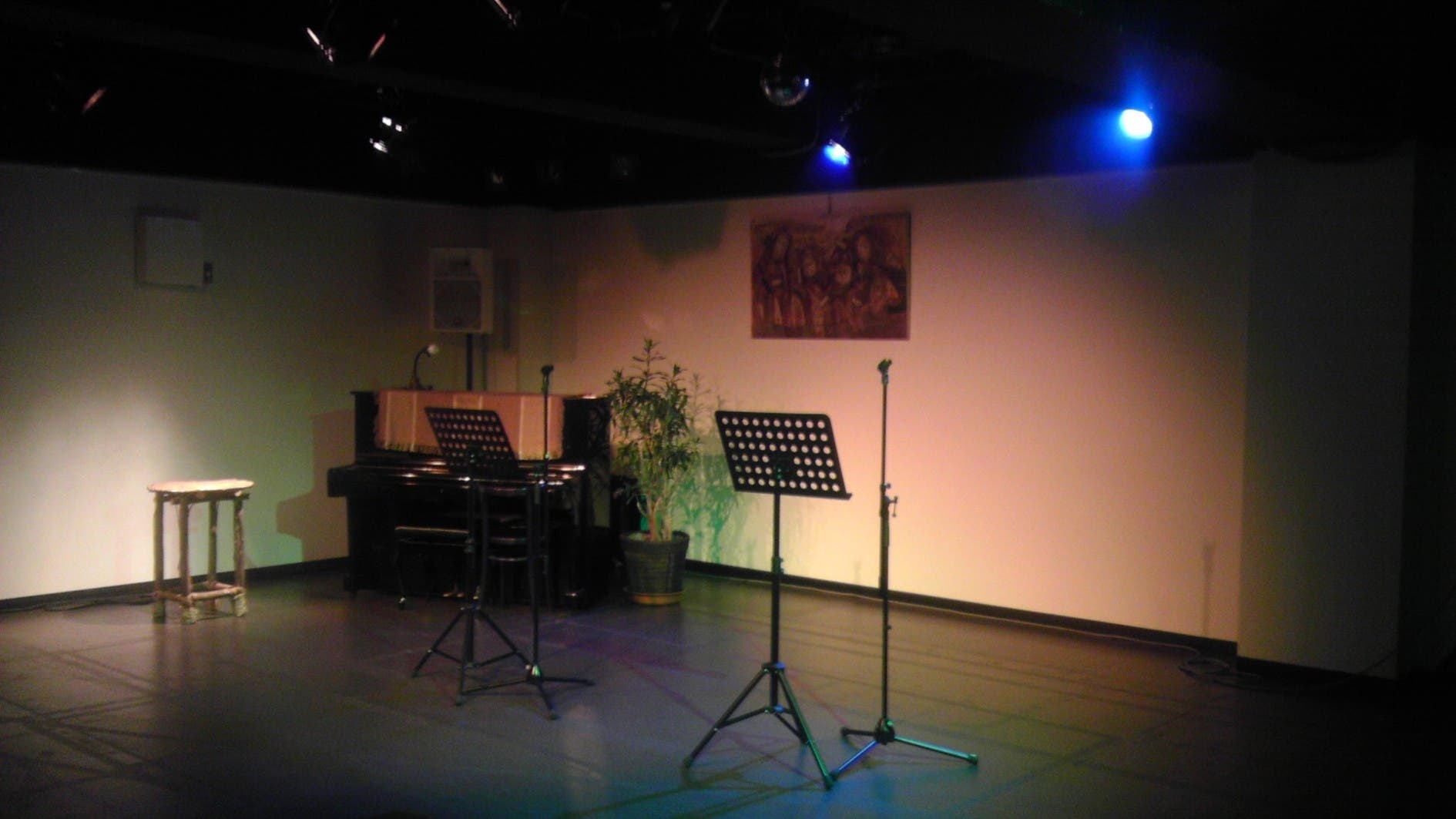 【PerformingGallery&Cafe 絵空箱】　様々な用途で使用可能な多目的フリースペース！の写真3