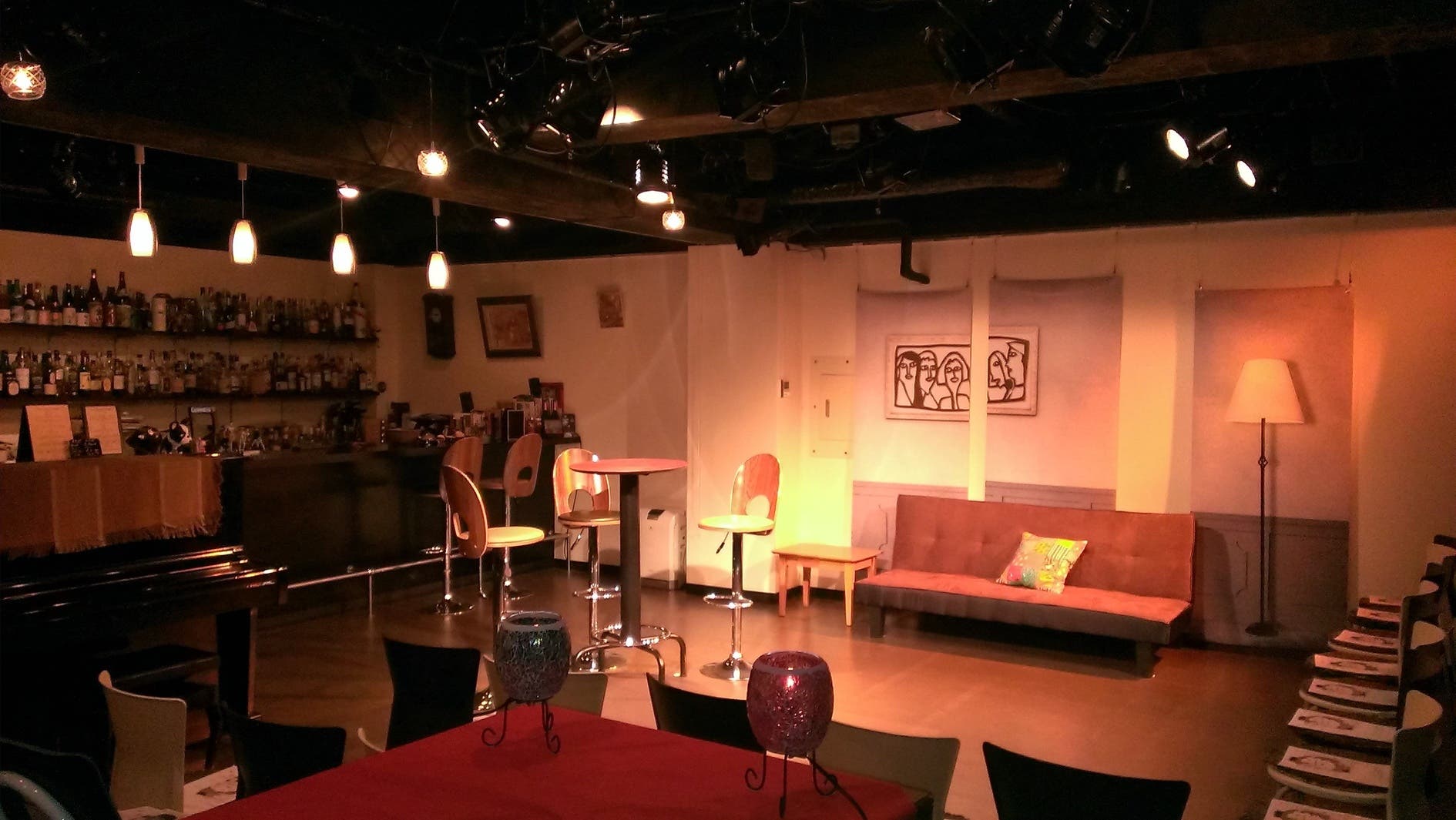 【PerformingGallery&Cafe 絵空箱】　様々な用途で使用可能な多目的フリースペース！の写真4