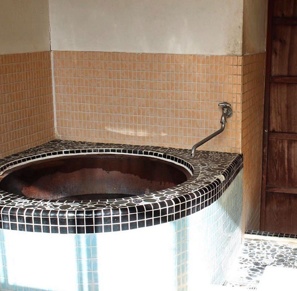 古民家一棟貸切。川の流れる音アンティークな空気一歩入れば異空間。書籍の中で廣島から広島へ歴史の旅へ10名様までの写真15