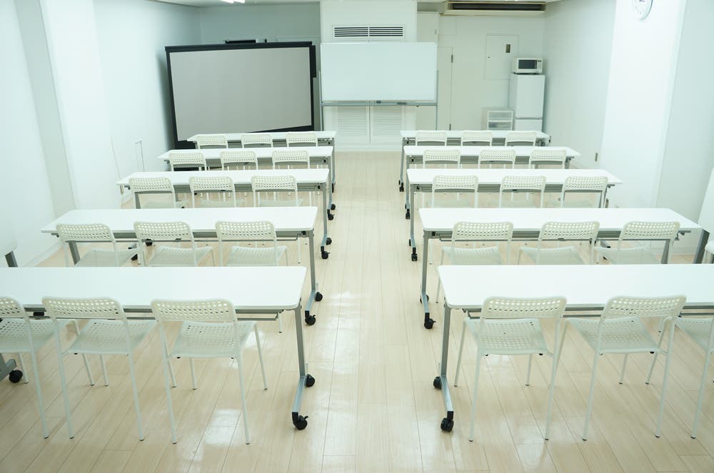 【フォレスト】立地最高！駅近３分！神戸三宮センター街入ってすぐ、プロジェクター他備品無料貸し出しの写真6