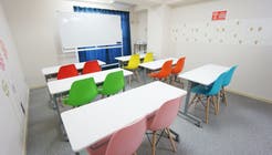 JR千葉駅西口徒歩3分!【高速Nuro光導入!】当日予約可能でリモートワークも最適♪最大14名の会議室の写真4