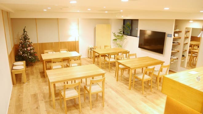 浜松町・大門・御成門✨キレイ清潔✨広々66㎡キッチン付高規格スペース🐤会議・撮影・パーティ🎉65型4Kモニター高速WiFiの写真8