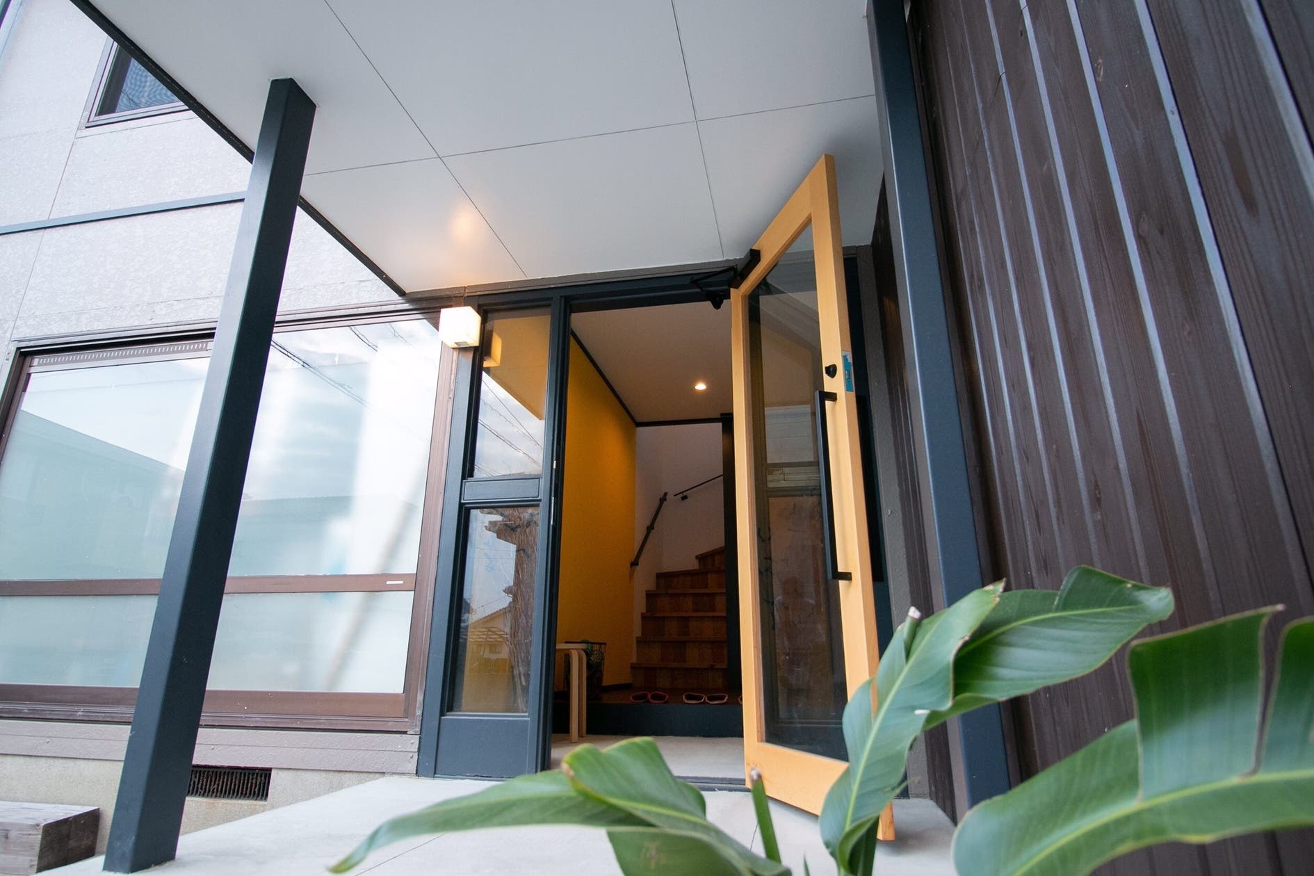 北欧家具と過ごすキッチン付きワンフロアの写真5