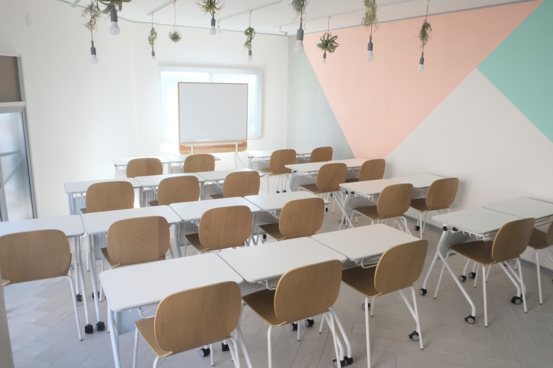 京都駅から一駅/おしゃれな撮影スタジオ/癒しの会議室【コトノハ梅小路】の写真10