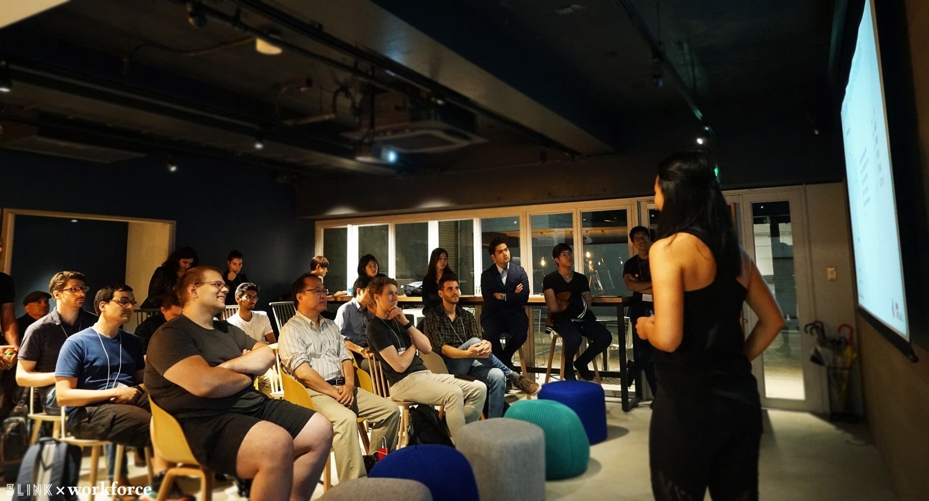 《六本木ヒルズすぐ》イベントスペース◆wi-fi・電源・プロジェクター・カフェ有/1F＜50名＞◆空き状況は要相談の写真6