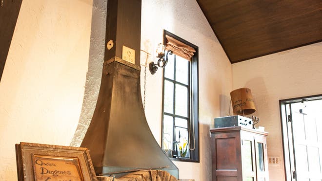 本物の大人だけのための空間 -ヨーロピアンアンティークの森の中の隠れ家のような空間です- (個人利用・未成年者 利用不可)の写真13