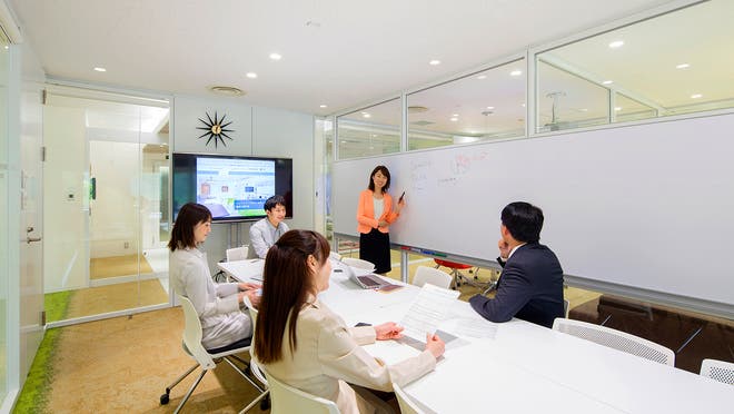 【九段下駅徒歩30秒】5名まで利用可能のミーティングソファルーム(Wifi、ホワイトボード、モニター利用可能)の写真18