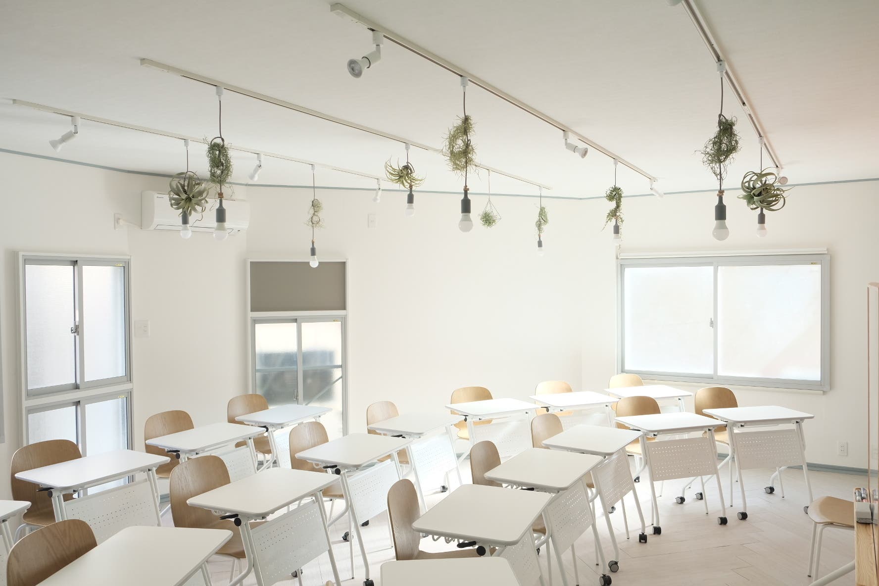 京都駅から一駅/おしゃれな撮影スタジオ/癒しの会議室【コトノハ梅小路】の写真11