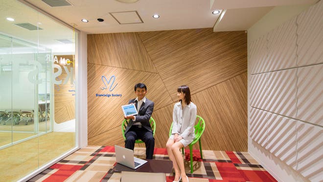 【九段下駅徒歩30秒】5名まで利用可能のミーティングソファルーム(Wifi、ホワイトボード、モニター利用可能)の写真20